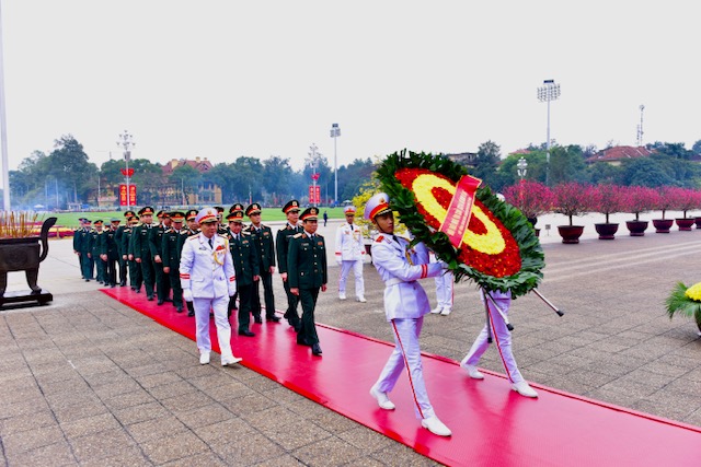 Đoàn Bộ Tổng Tham mưu Quân đội nhân dân Việt Nam viếng Chủ tịch Hồ Chí ...